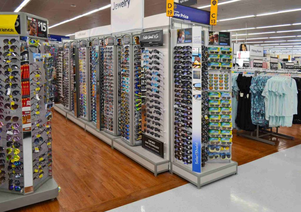 Retail End Cap Displays: Strategy Tips + Design Ideas